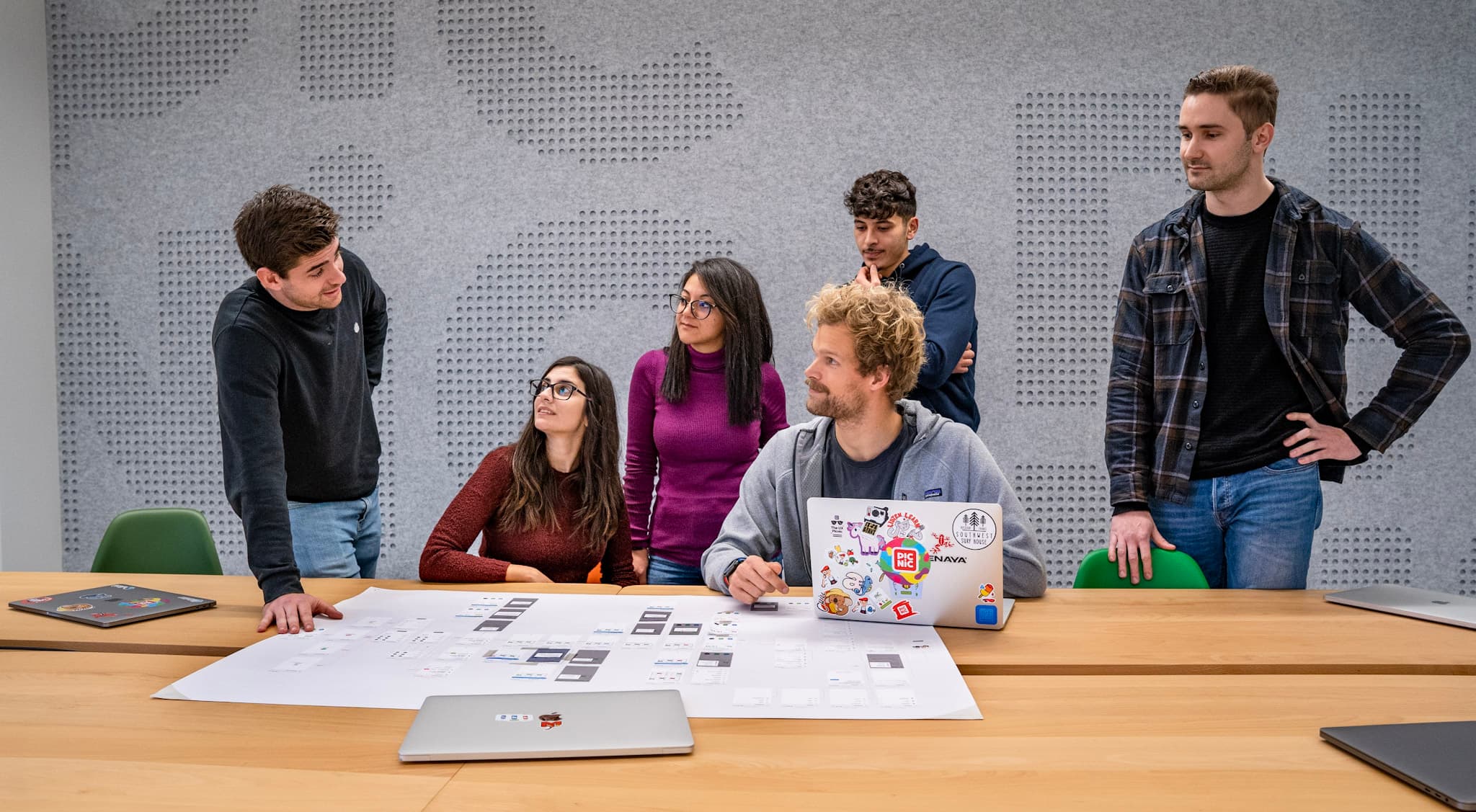 Picnic Careers - Build the supermarket on wheels